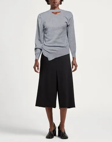 VICOLO Sweater With Cutout Detail