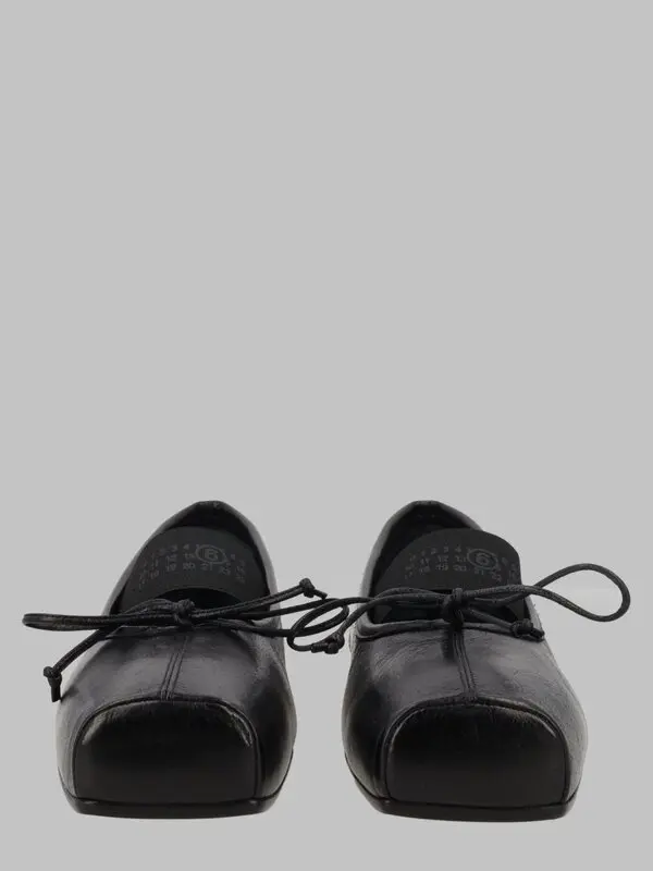 MAISON MARGIELA Ballerina Flats With Square Toe - Black