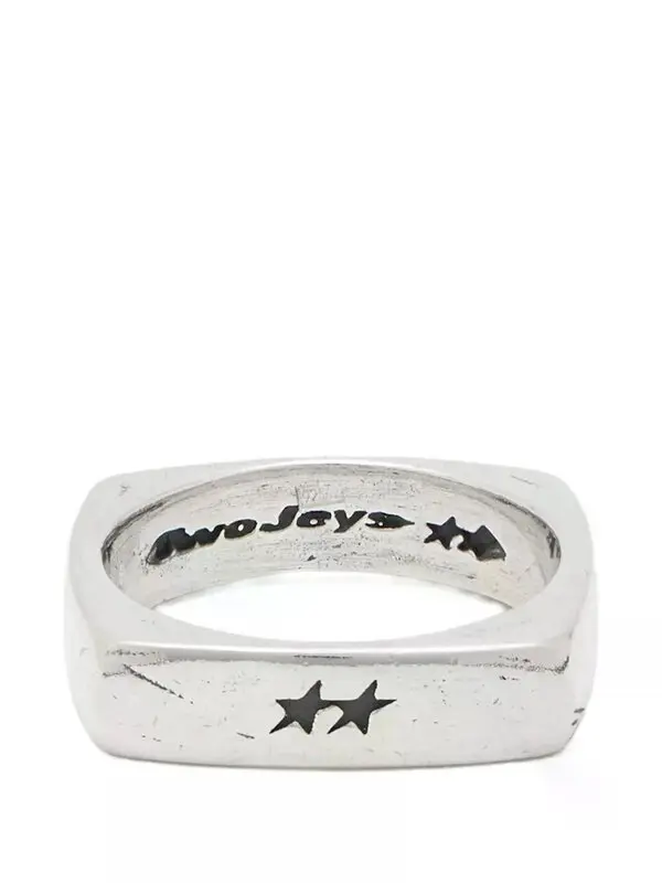 TWOJEYS Star Engraved Square Frame Ring
