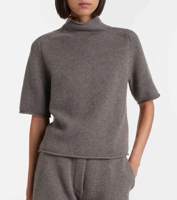 LISA YANG Fride Cashmere Turtleneck Sweater