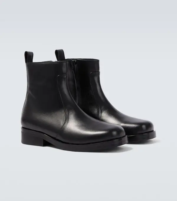 Studio Nicholson Square Leather Ankle Boots - Black