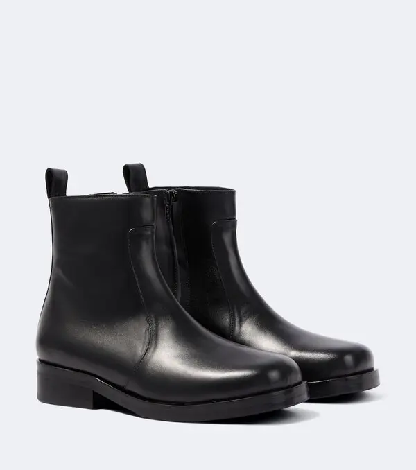 Studio Nicholson Square Leather Ankle Boots - Black