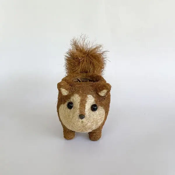YUMI WEAVES Squirrel Plant Pot And Desk Organiser - Brown