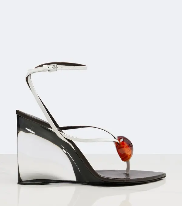 Alaïa Patent Leather Thong Sandals - White