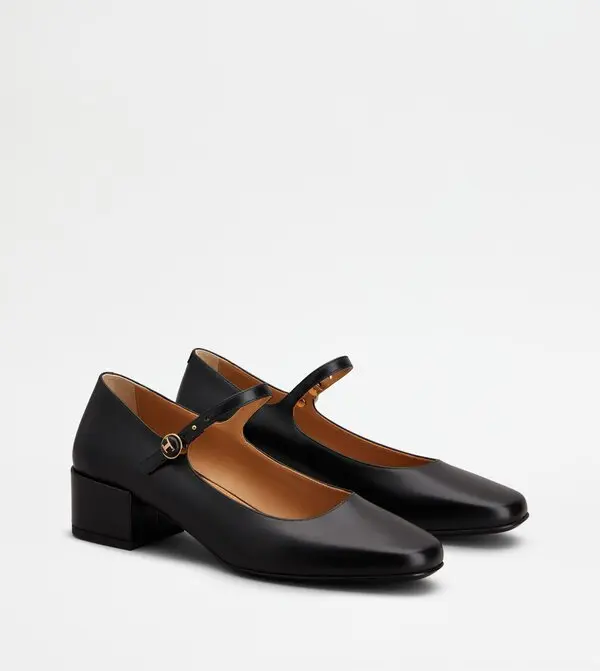 TOD'S Mary Jane Pumps