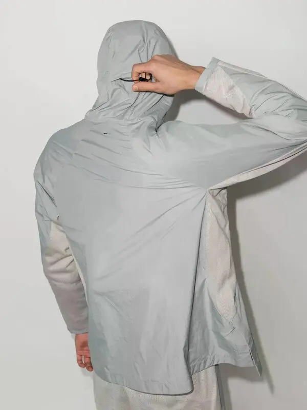 BYBORRE Panelled Hooded Windbreaker