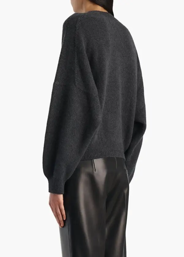 Khaite Margaux Cashmere Crewneck Pullover - Charcoal