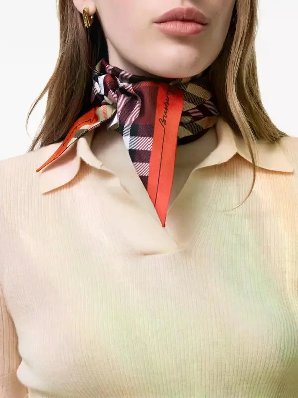 Burberry Skinny Contrast Check Silk Scarf - Neutrals