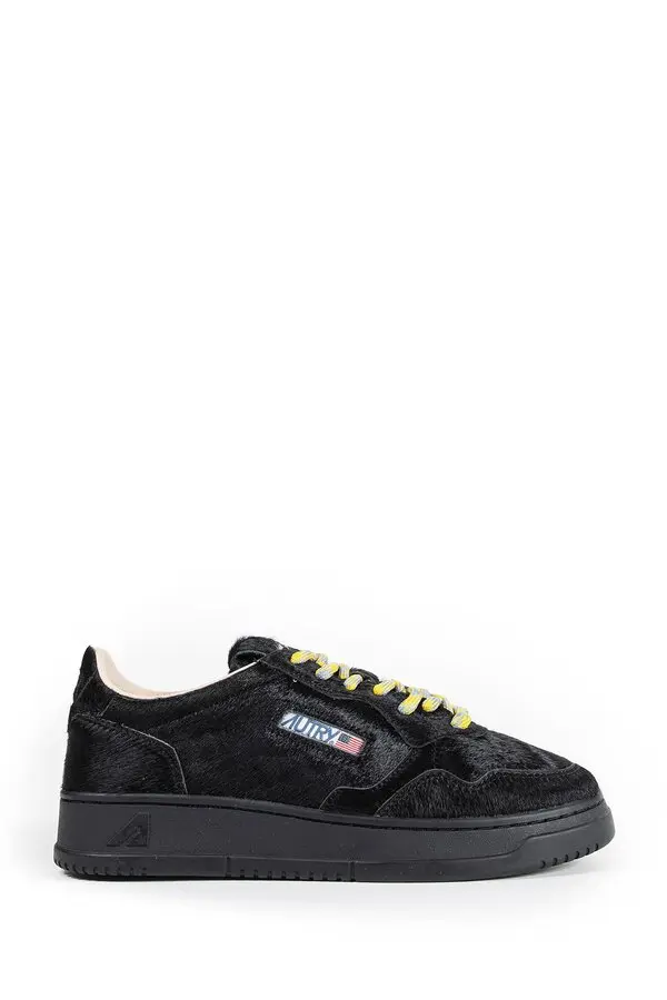 AUTRY Medalist Low Sneakers In Calf Hair