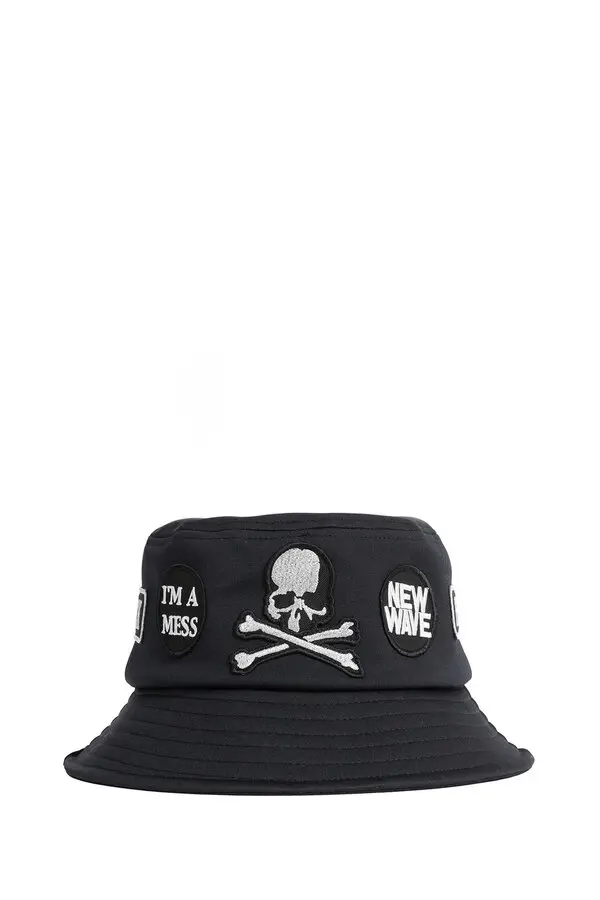 MASTERMIND WORLD Patched Bucket Hat - Black