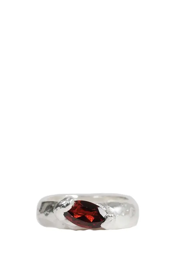 SIMUERO Enero Ring With Garnet Gemstone - Silver
