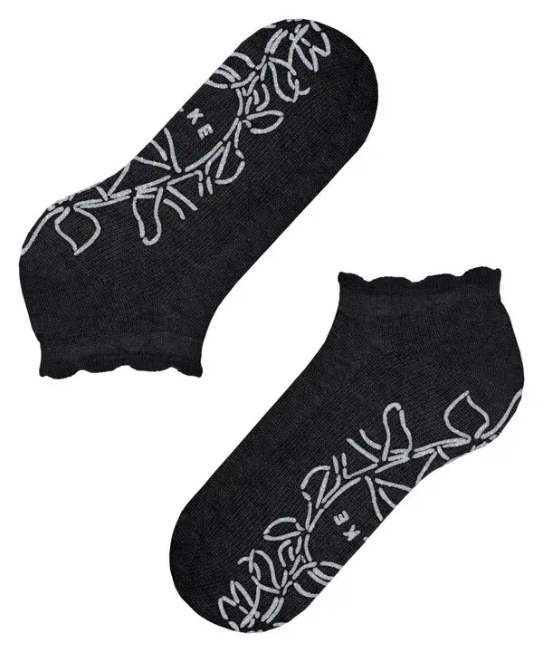 Falke Soft Elegance Ankle Socks With Feminine Accents