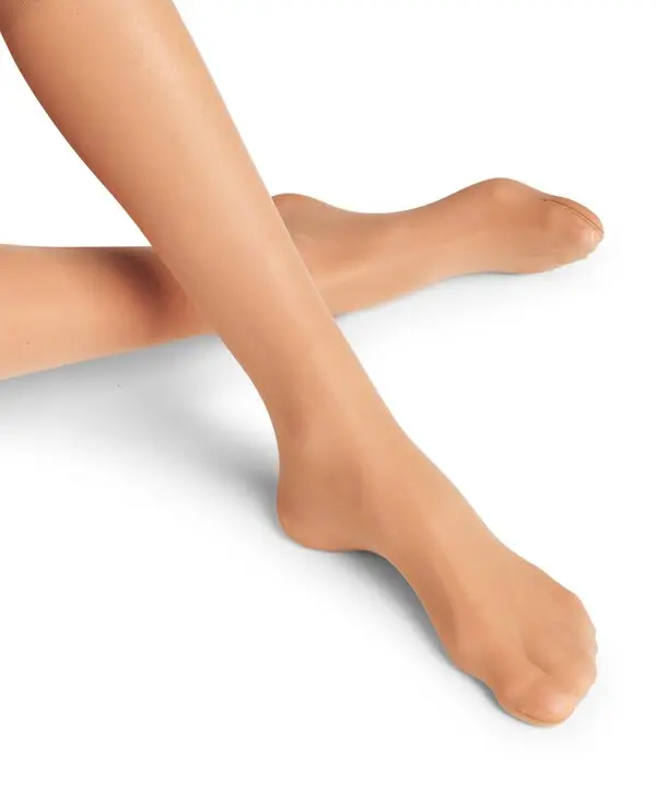 Falke Matt Deluxe 20 Denier Knee High Stockings - Beige