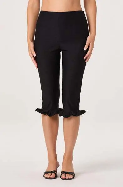 Astr The Label Amalie Ruffle Hem Capri Pants