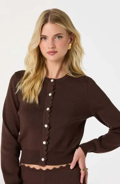 Astr The Label Scalloped Crewneck Cardigan - Brown