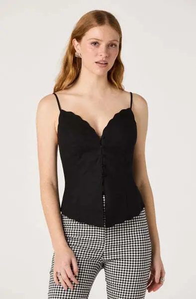 Astr The Label Odette V-neck Button-front Tank - Black