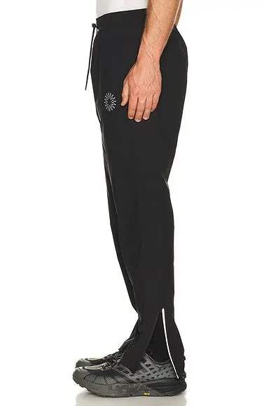PARADISE ZERO Cross Train Jogger