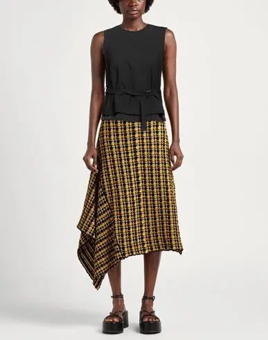 OTTOD'AME Sleeveless Crewneck Top With Belt Detail