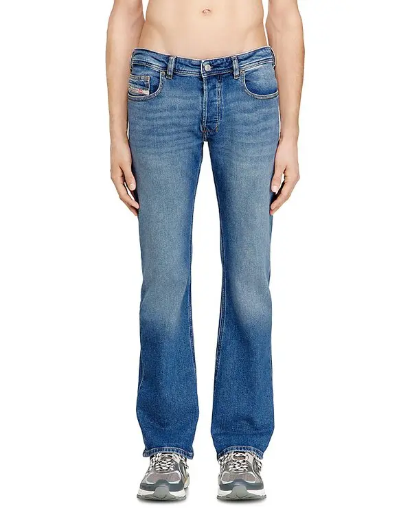 DIESEL® Zatiny Bootcut Fit Jeans