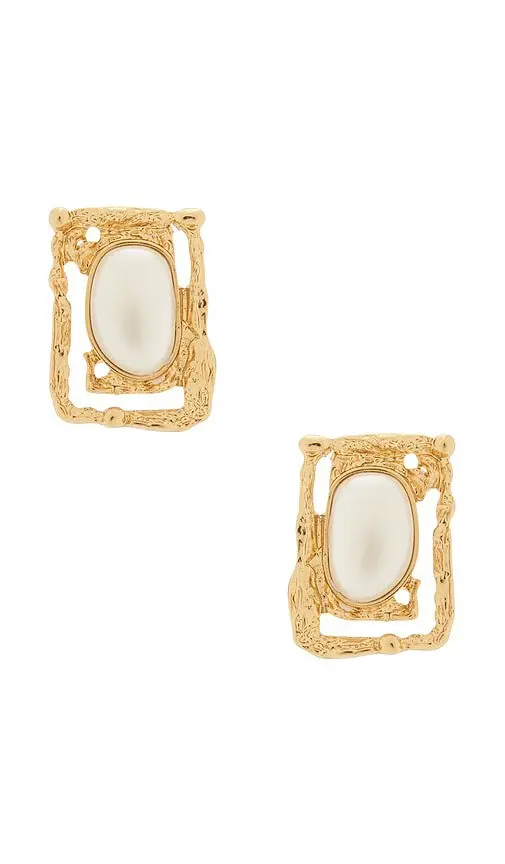 PETIT MOMENTS Coastal Gem Earrings In Metallic Gold - Gold & Pearl