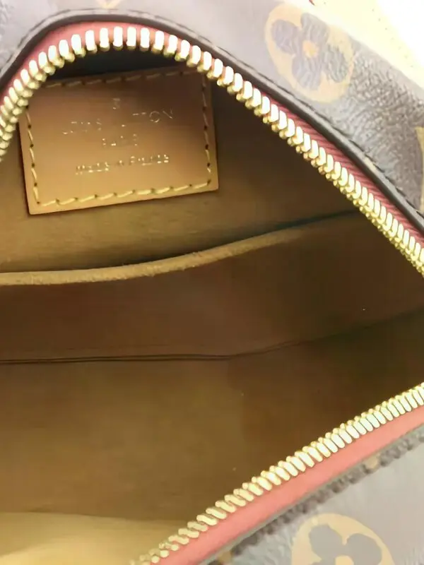 LOUIS VUITTON 2021 Boatt Chapeau Souple Bag