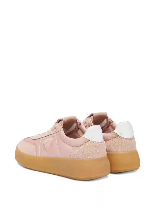 Guess Logo Detail Sneakers