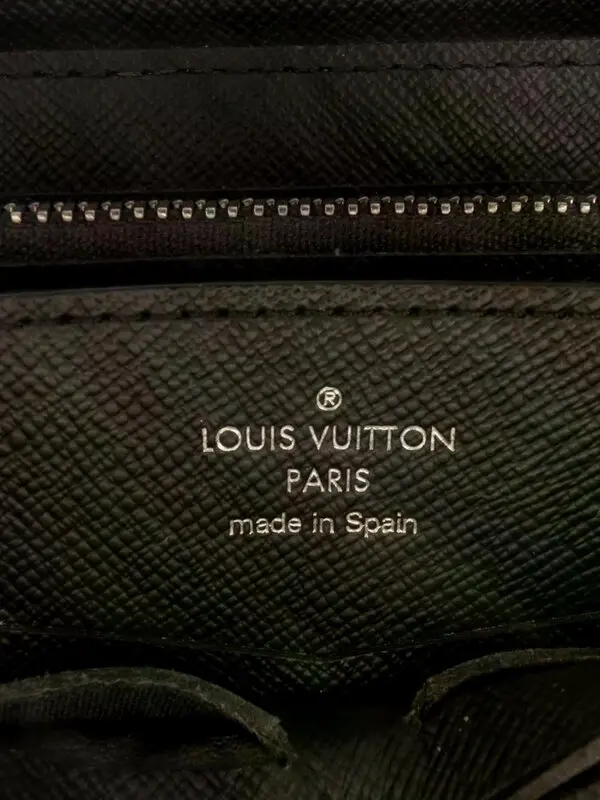LOUIS VUITTON Monogram Eclipse Zippy Xl Wallet - Black