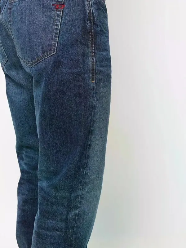 DIESEL® D-viker Straight Leg Jeans