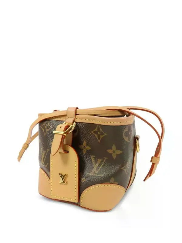 LOUIS VUITTON Monogram Noé Shoulder Bag