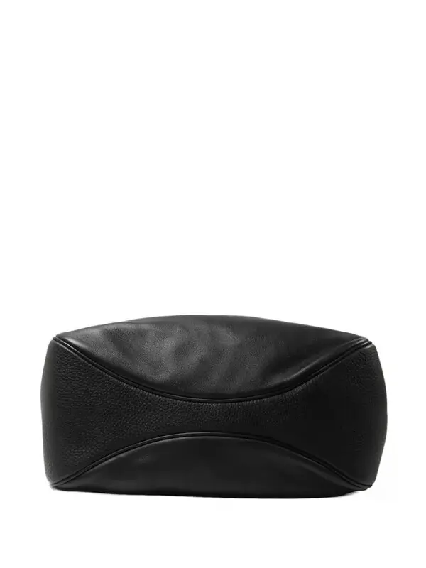 Hermès Virevolte 24 Shoulder Bag
