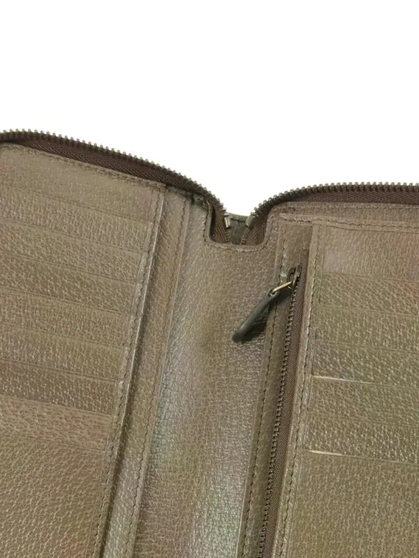 Gucci Gg Logo Wallet