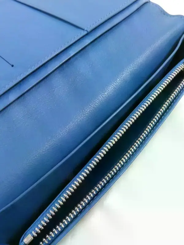 LOUIS VUITTON Brazza Leather Wallet