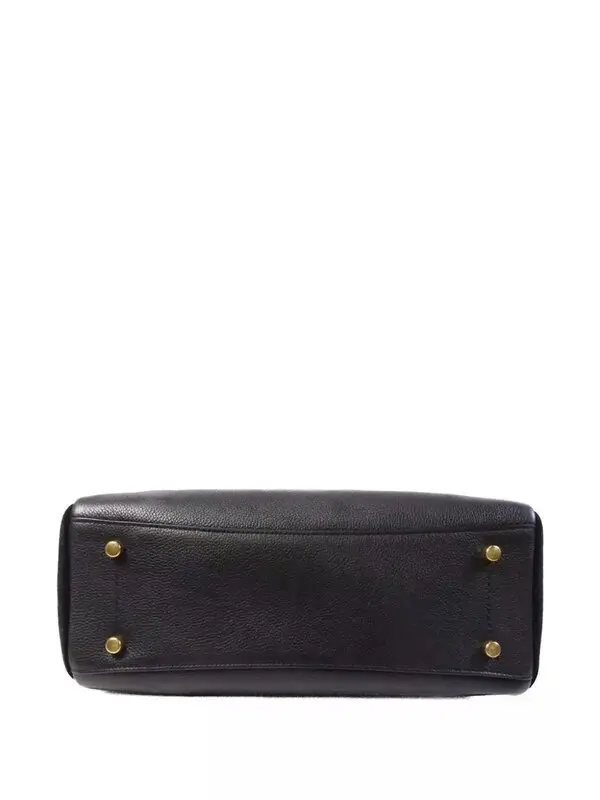 COACH VINTAGE Turn-lock Shoulder Bag