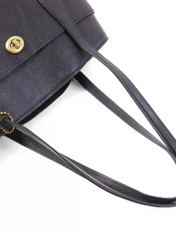 COACH VINTAGE Turn-lock Shoulder Bag