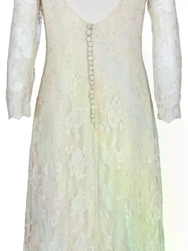 Vintage Floral Lace Sweetheart Neck Long Sleeve Dress