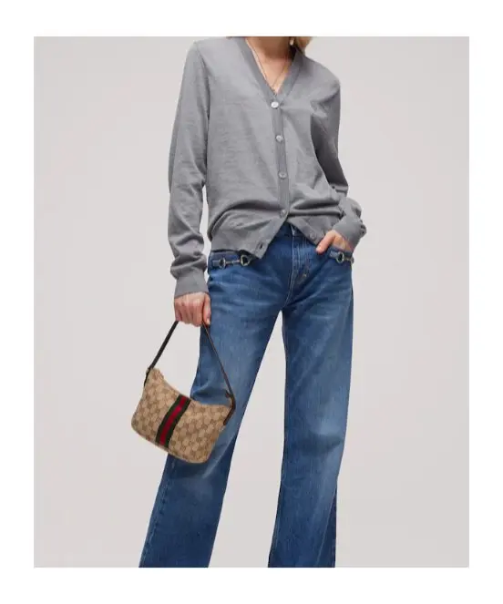 Gucci Fine Knit V-neck Cardigan With Embroidered Crest - Grey