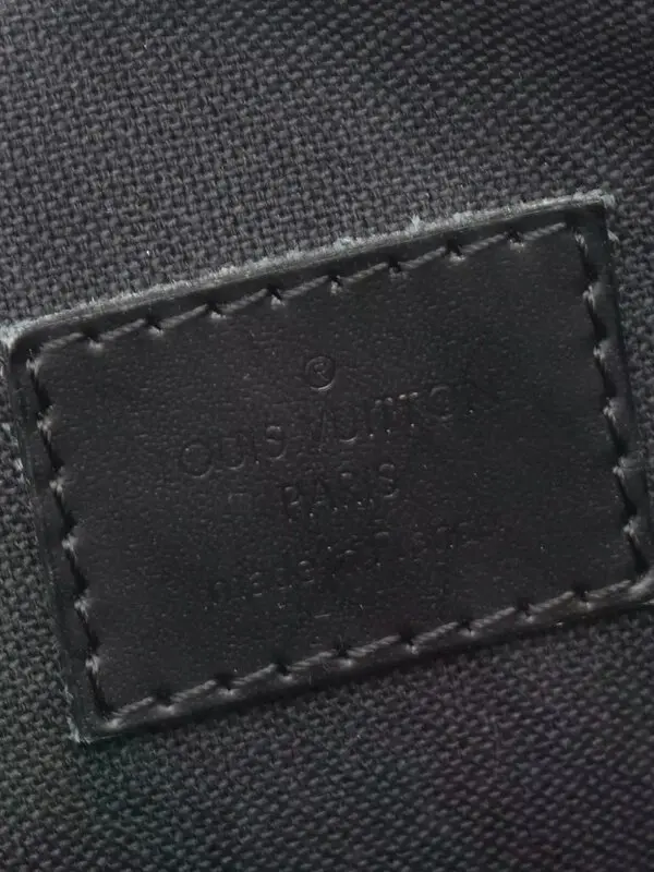 LOUIS VUITTON Damier Graphite Icare Business Bag