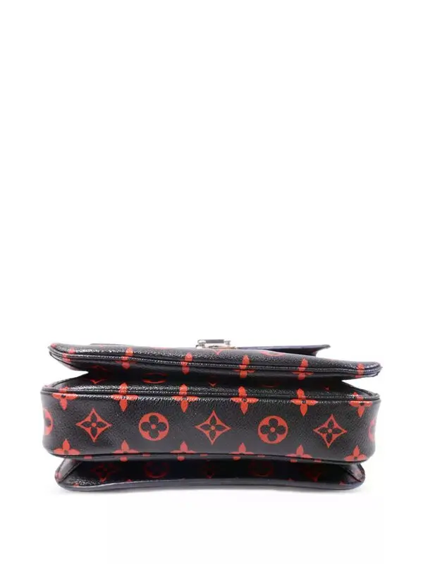 LOUIS VUITTON Monogram Pochette Metis Tote Bag