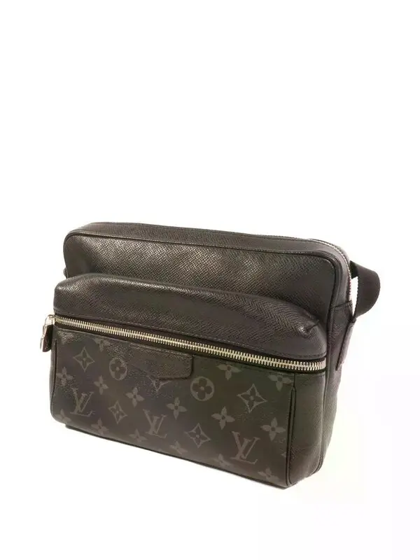LOUIS VUITTON Monogram Eclipse Taiga Messenger Bag
