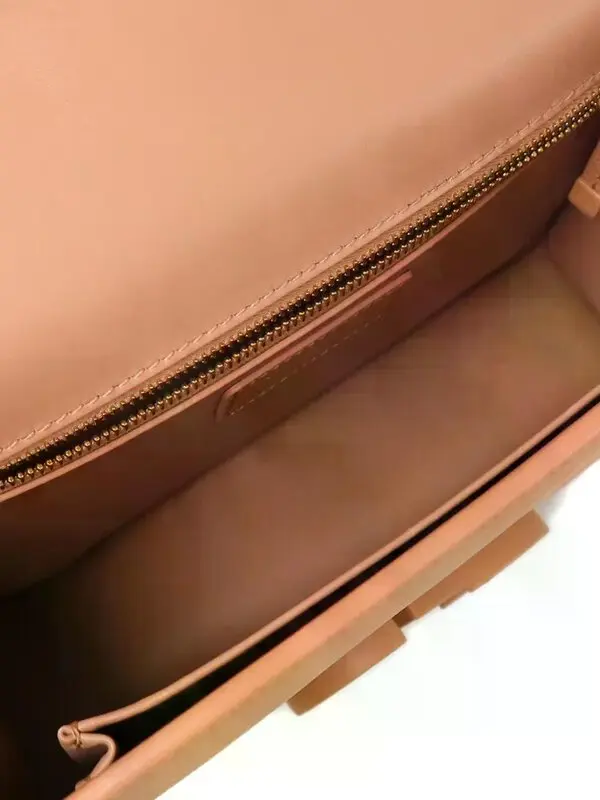 Dior 30 Montaigne Crossbody Bag