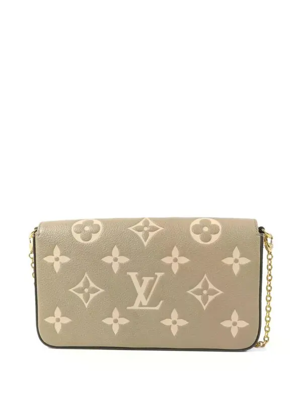 LOUIS VUITTON Felicie Clutch Bag