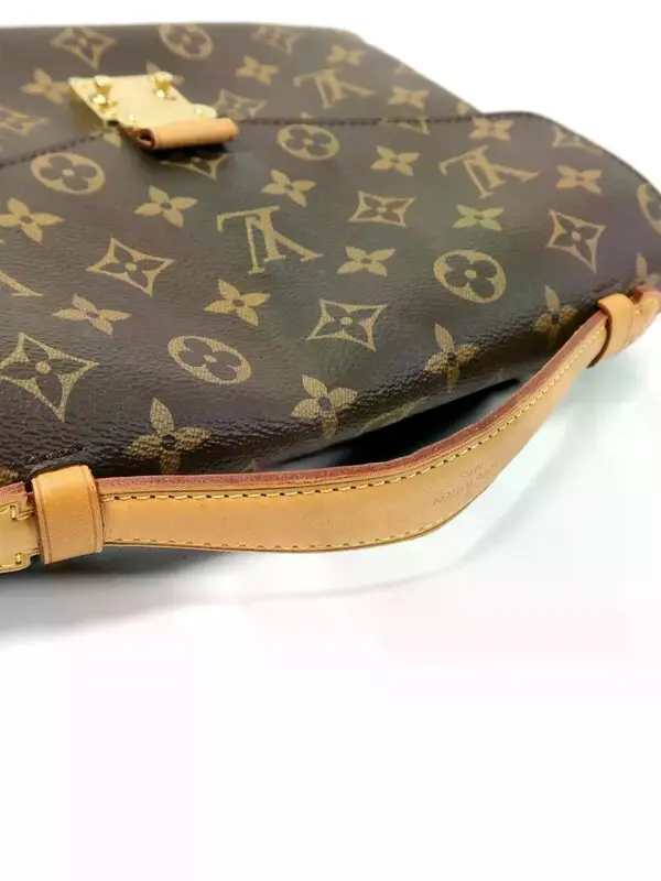 LOUIS VUITTON Métis Monogram Tote Bag