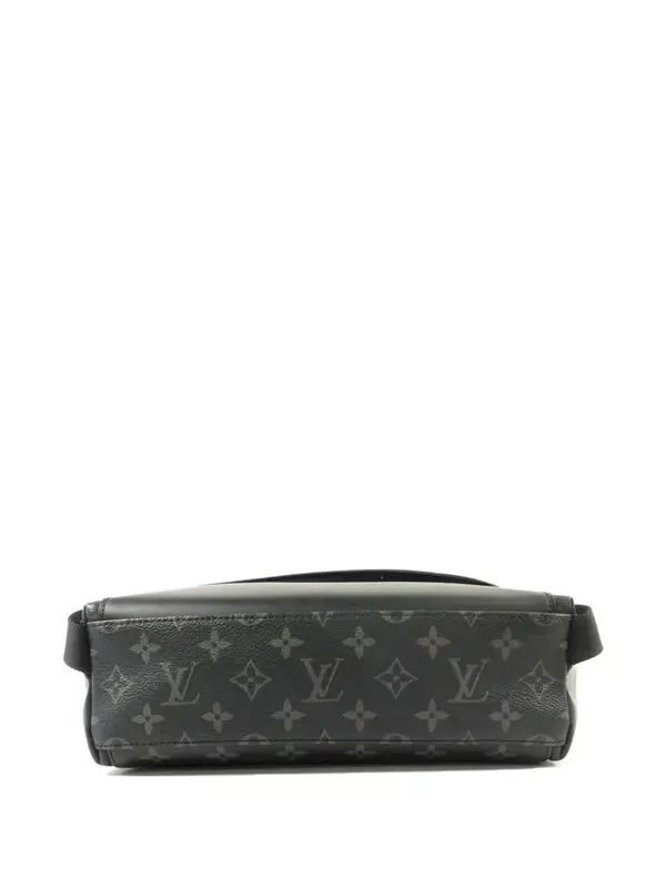 LOUIS VUITTON Monogram Eclipse Messenger Bag