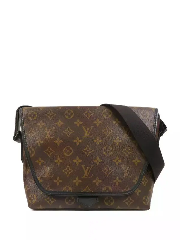 LOUIS VUITTON Monogram Macassar Messenger Bag