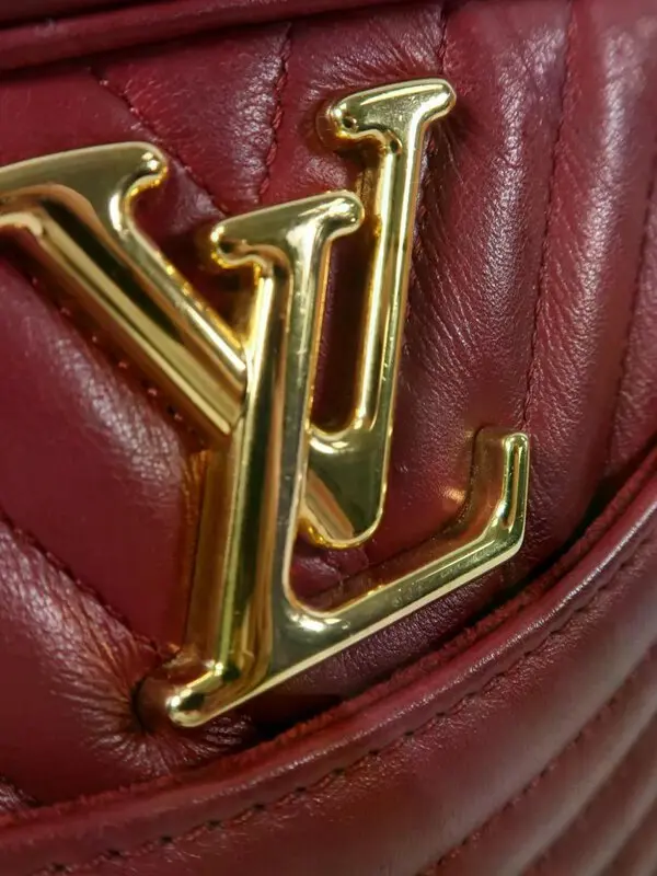 LOUIS VUITTON New Wave Chain-strap Shoulder Bag