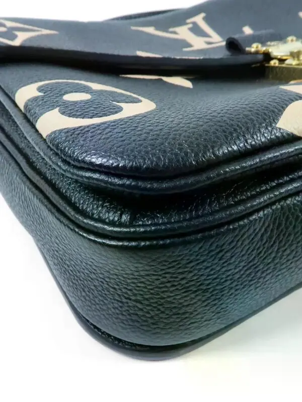 LOUIS VUITTON Pochette Métis Monogram Empreinte Tote Bag