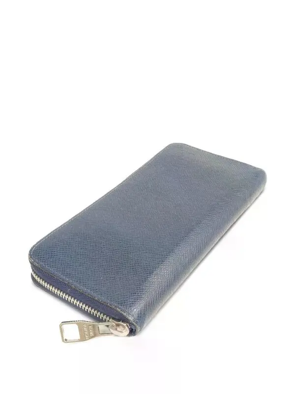 LOUIS VUITTON Taiga Long Wallet
