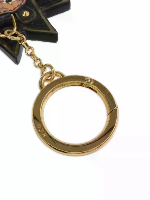 Mcm Star-shaped Lion Keychain