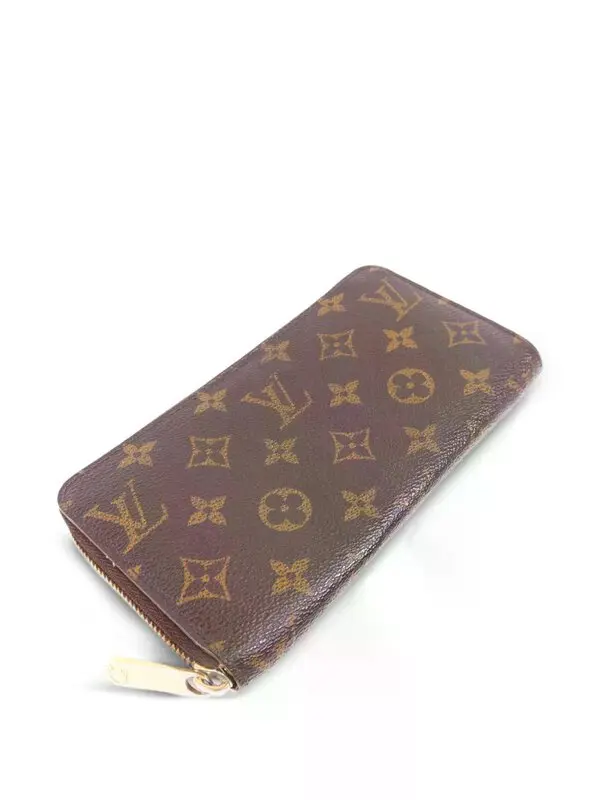 LOUIS VUITTON Monogram Zippy Wallet