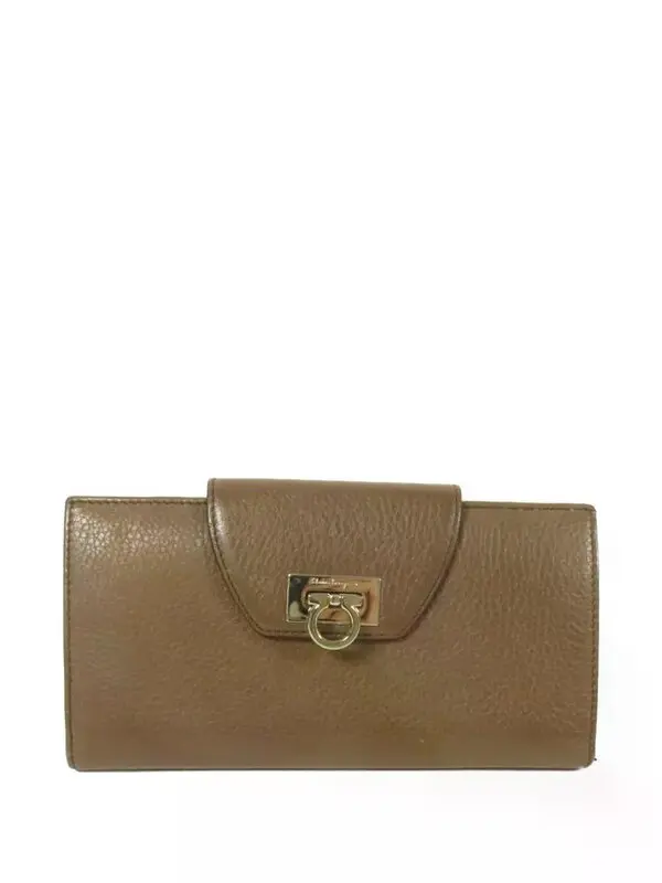 FERRAGAMO Gancini Bifold Calfskin Wallet